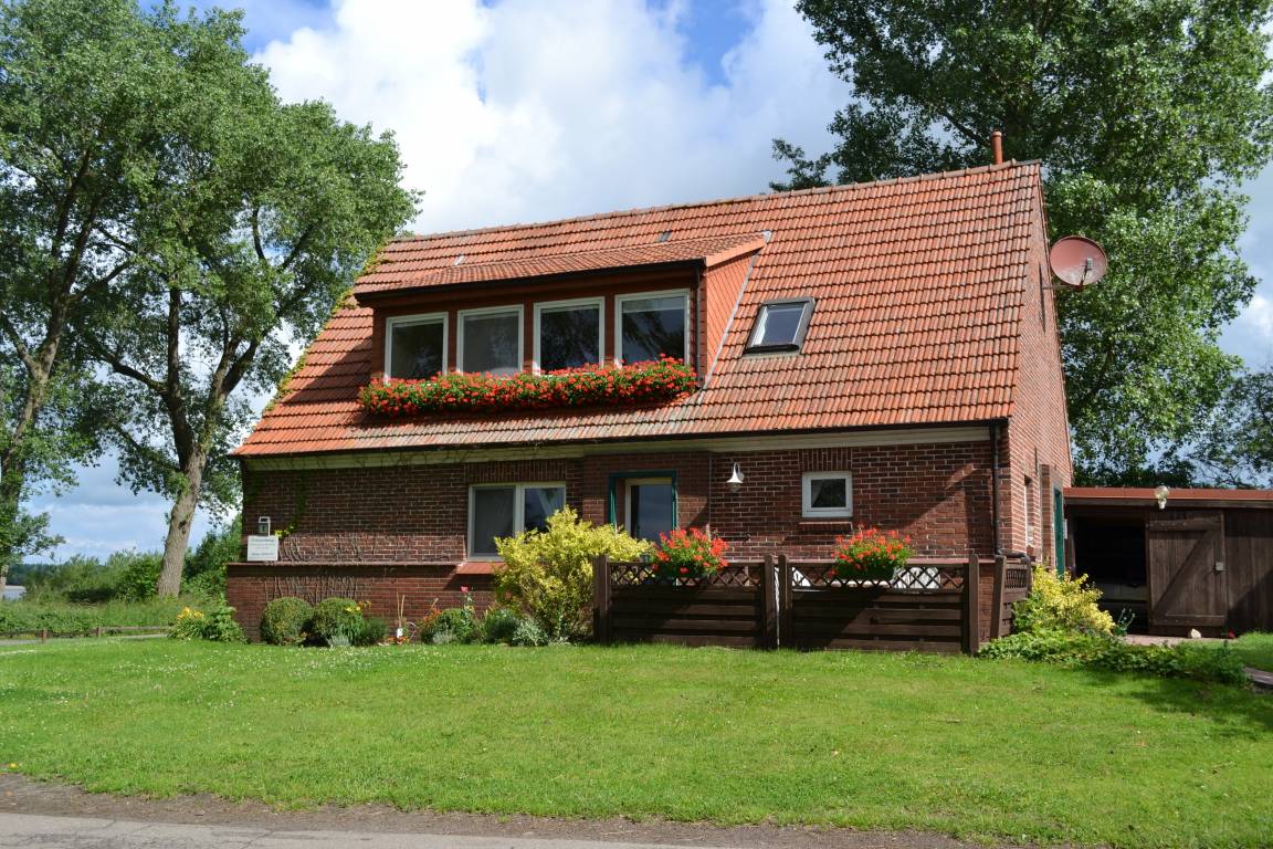 65 M² Ferienwohnung ∙ 2 Schlafzimmer ∙ 4 Gäste - Brake (Unterweser)