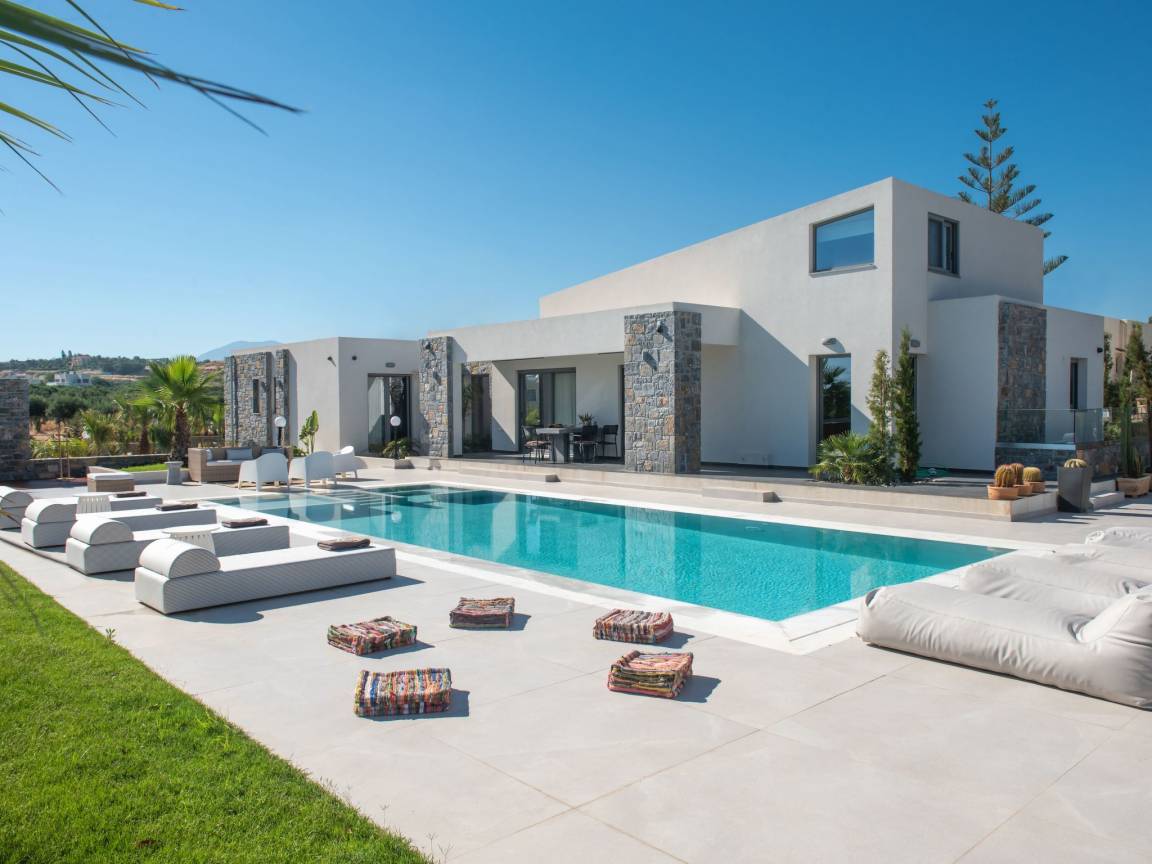 340 M² House ∙ 5 Bedrooms ∙ 10 Guests - Hersonissos