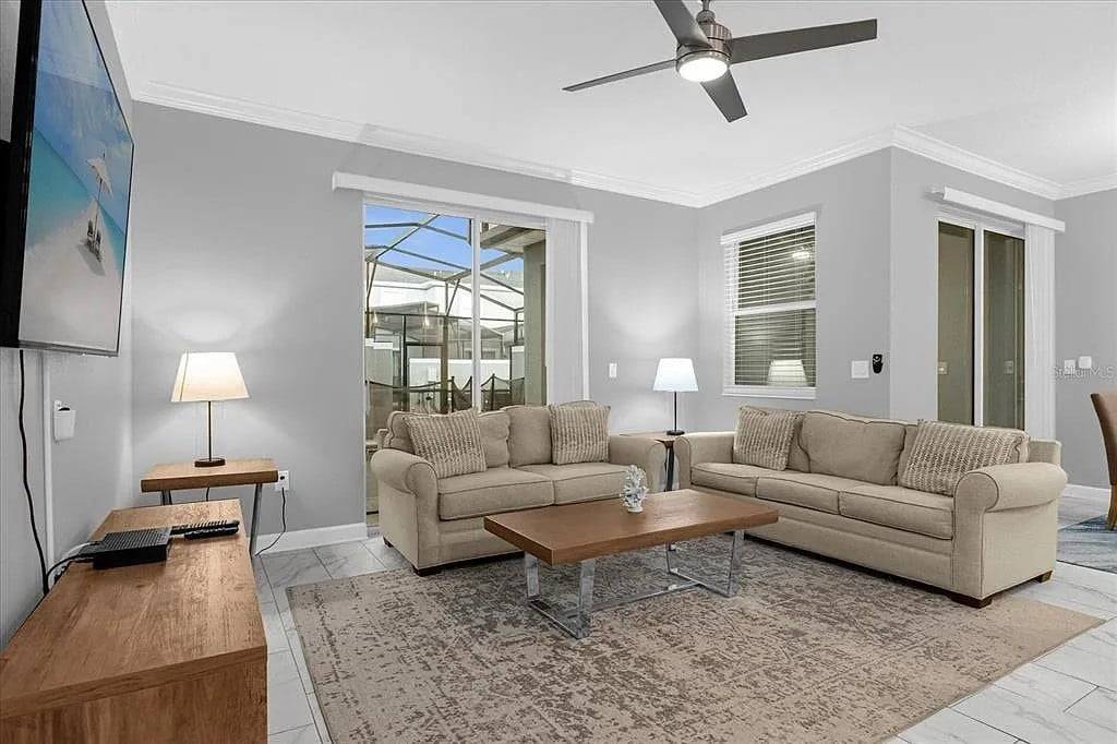 House ∙ 4 Bedrooms ∙ 10 Guests - Kissimmee, FL