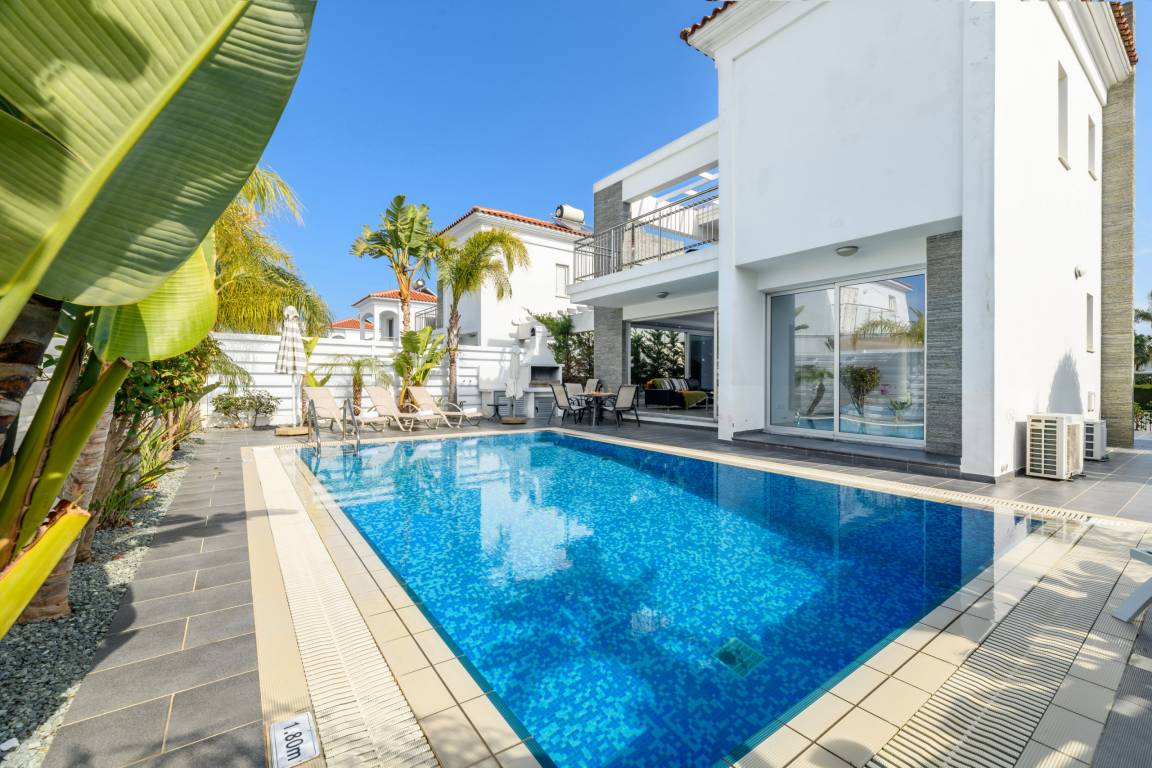 160 M² Villa ∙ 3 Habitaciones ∙ 6 Huéspedes - Ayia Napa