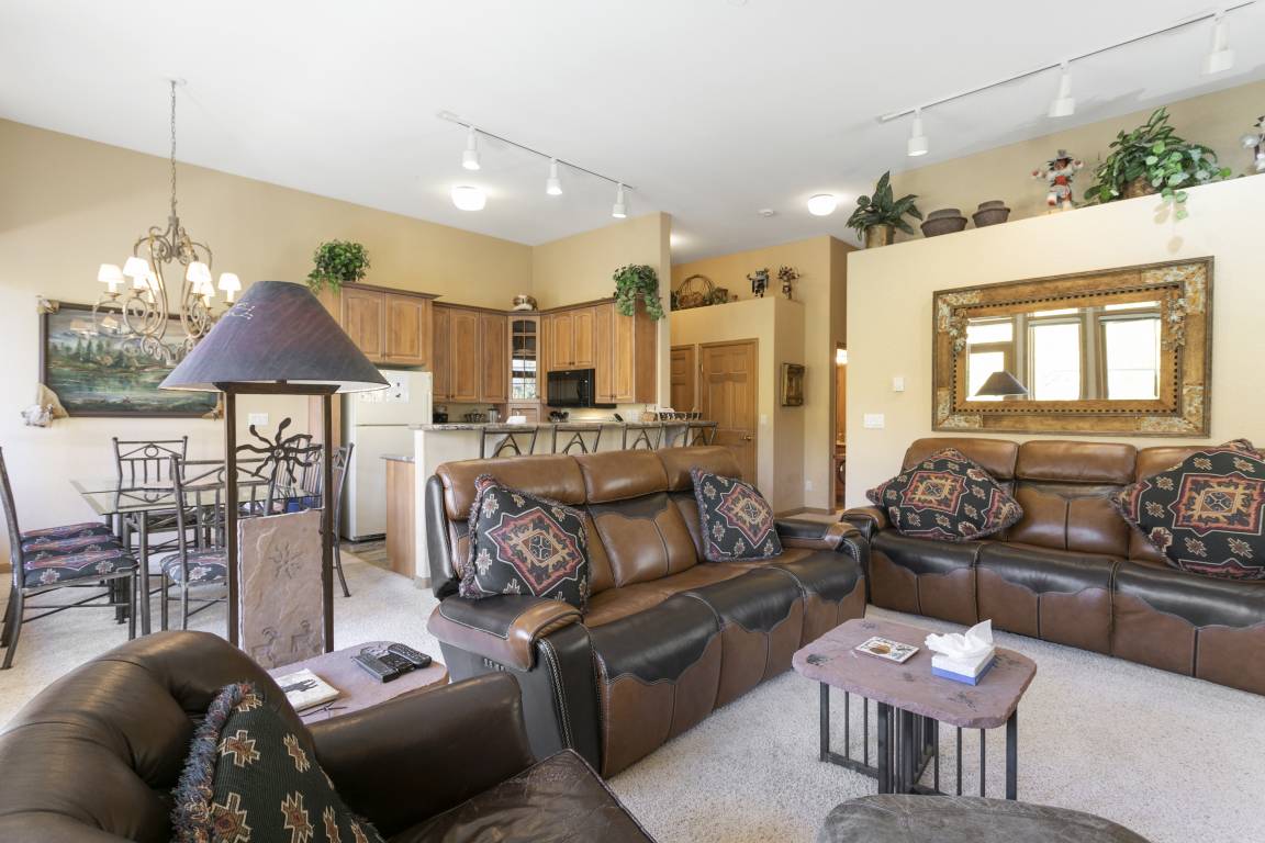 109 M² Condo ∙ 3 Bedrooms ∙ 7 Guests - Vail, CO