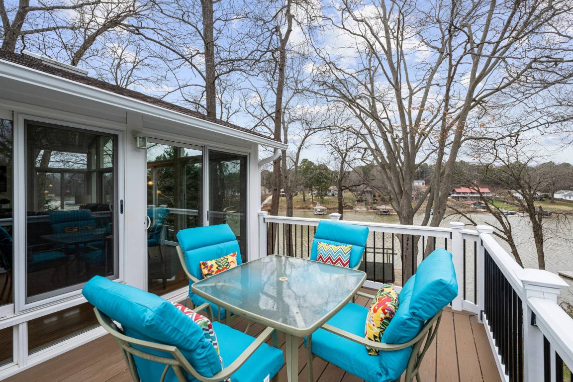 192 M² House ∙ 3 Bedrooms ∙ 10 Guests - Denver, NC