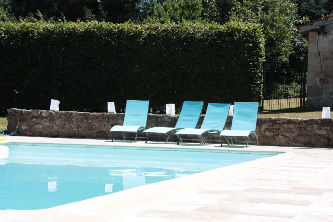 140 M² Maison De Vacances ∙ 9 Chambres ∙ 18 Personnes - Saint-Mathieu