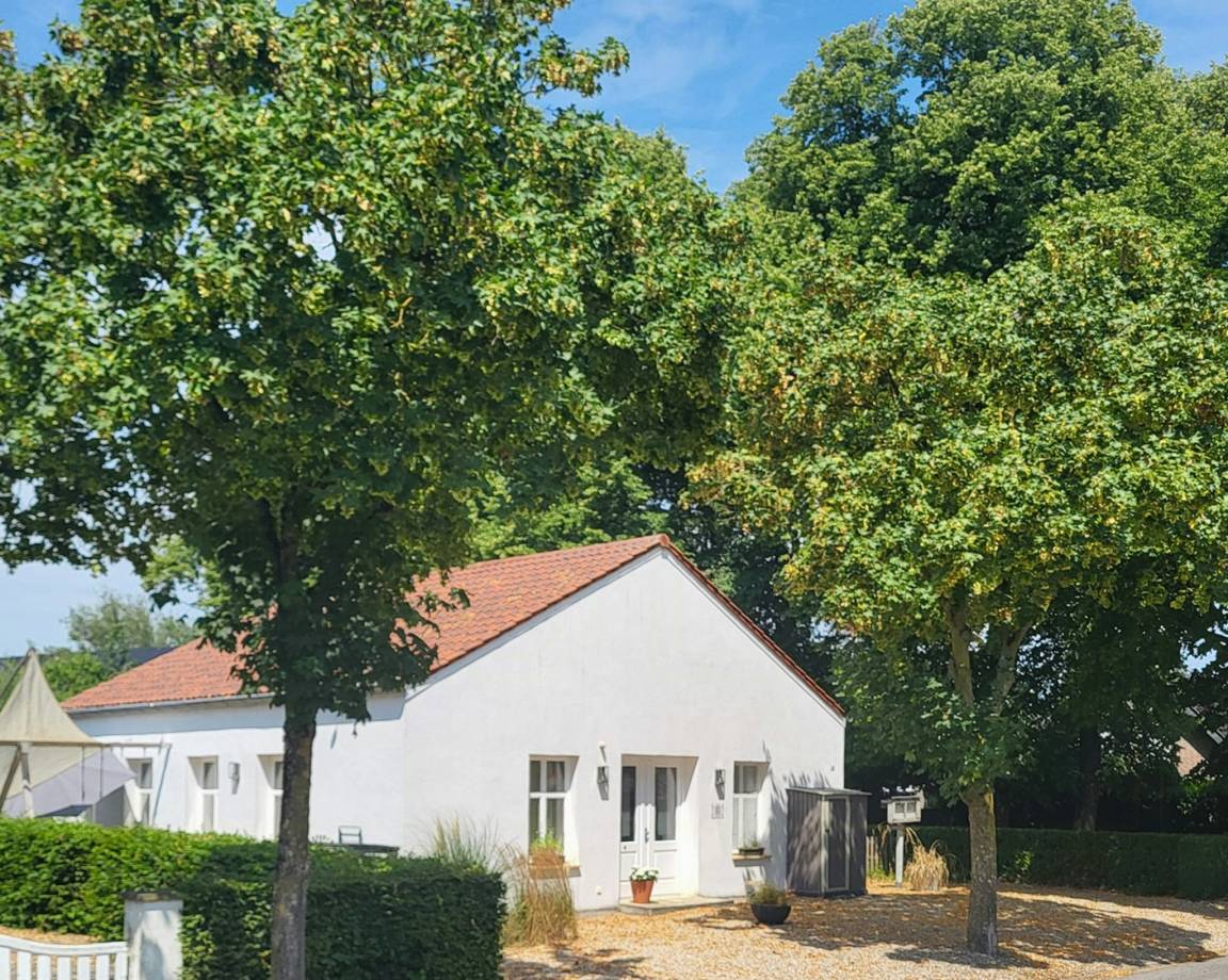 100 M² Ferienhaus ∙ 2 Schlafzimmer ∙ 7 Gäste - Rees