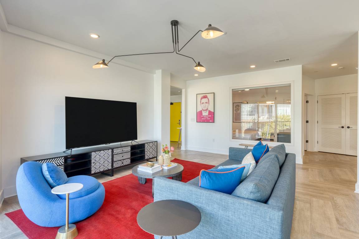 593 M² House ∙ 15 Bedrooms ∙ 48 Guests - Nashville, TN