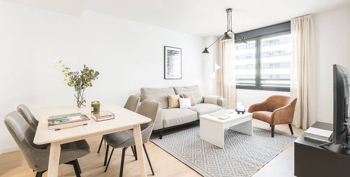 66 M² Apartamento ∙ 2 Habitaciones ∙ 4 Huéspedes - Torrejón de Ardoz