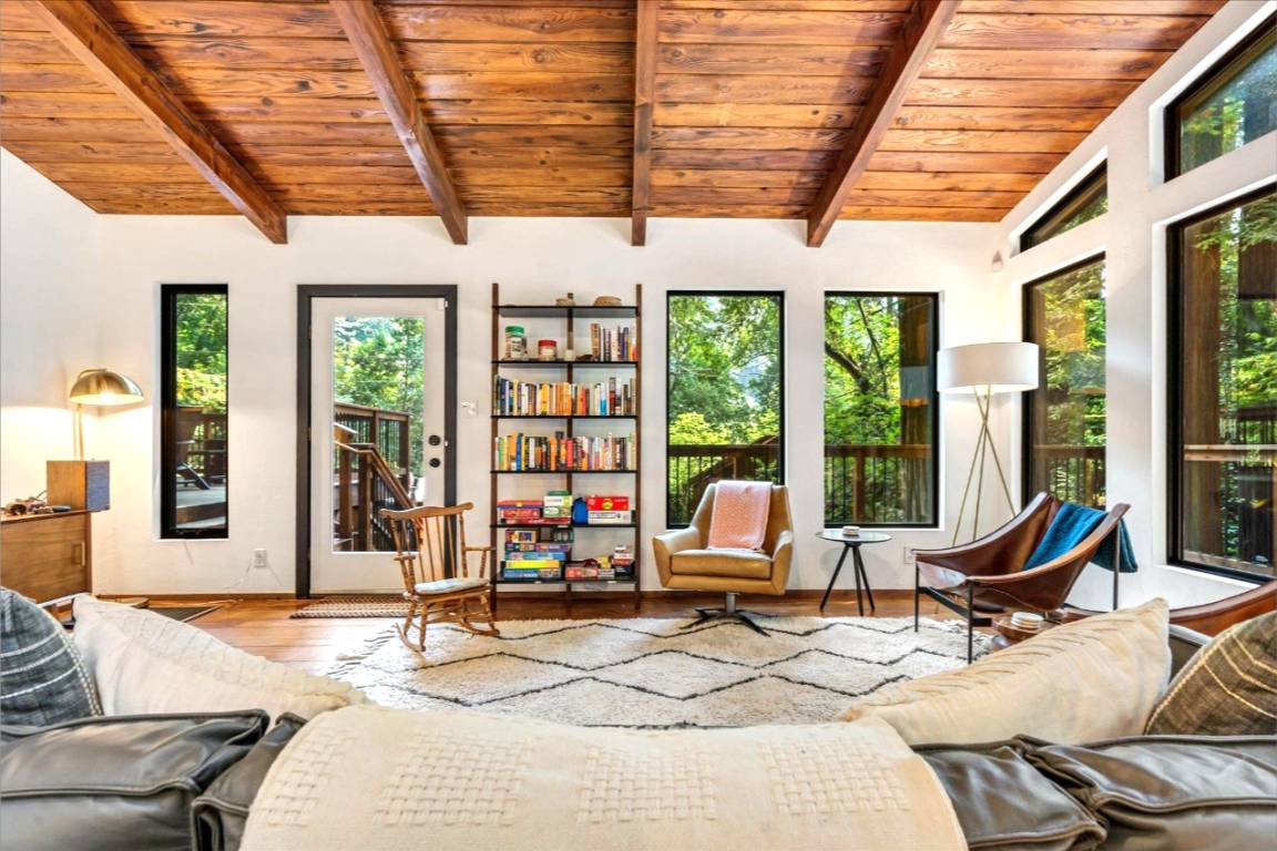 109 M² House ∙ 3 Bedrooms ∙ 8 Guests - Jenner, CA