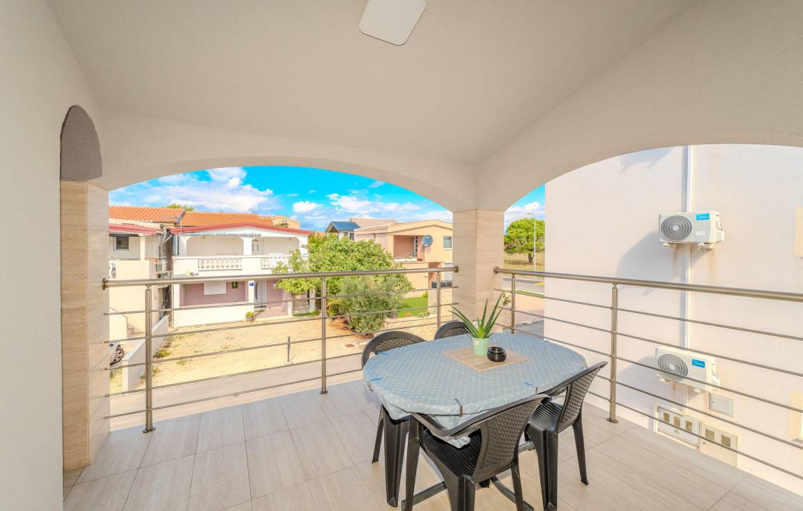 55 M² Ferienwohnung ∙ 1 Schlafzimmer ∙ 4 Gäste - Privlaka