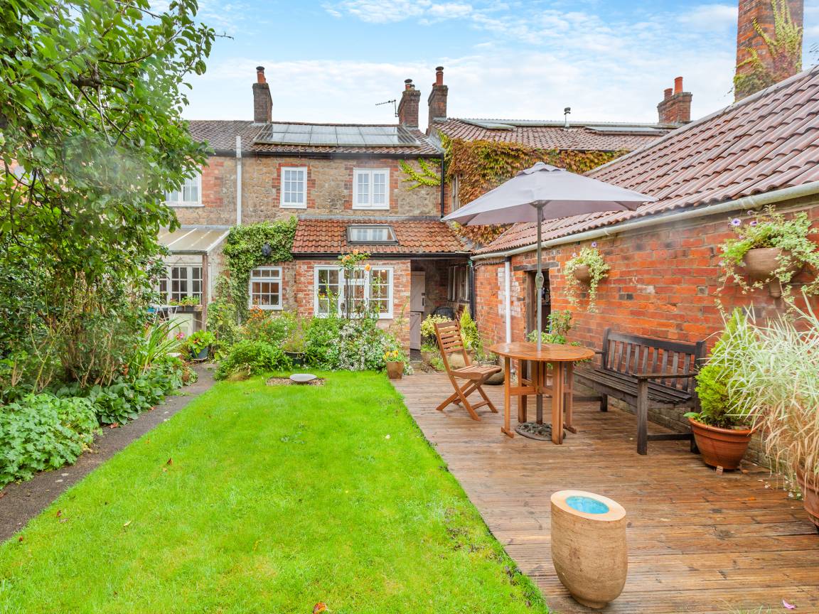 Cottage ∙ 2 Bedrooms ∙ 4 Guests - Frome