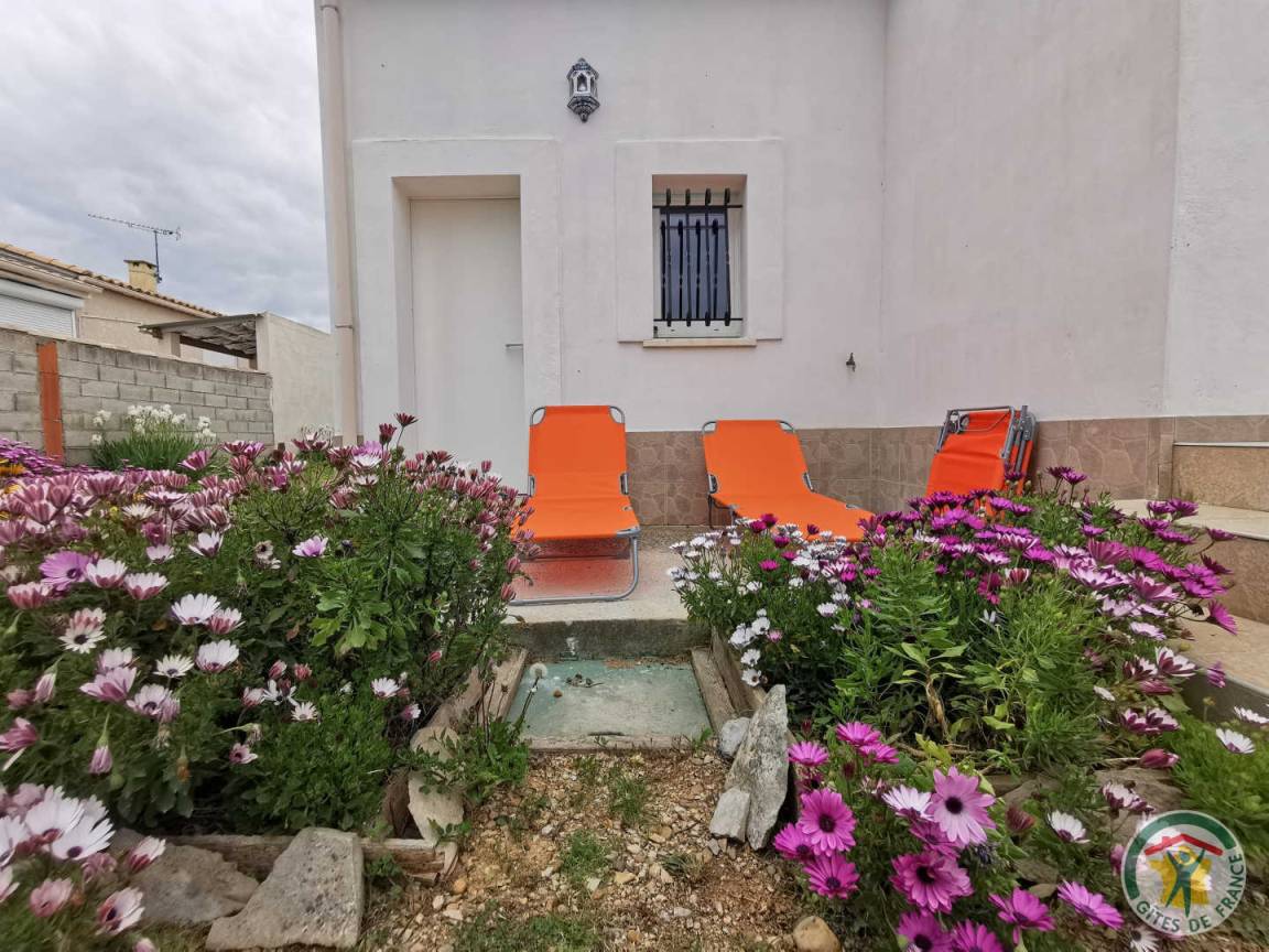 90 M² Gîte ∙ 3 Chambres ∙ 6 Personnes - Lunel