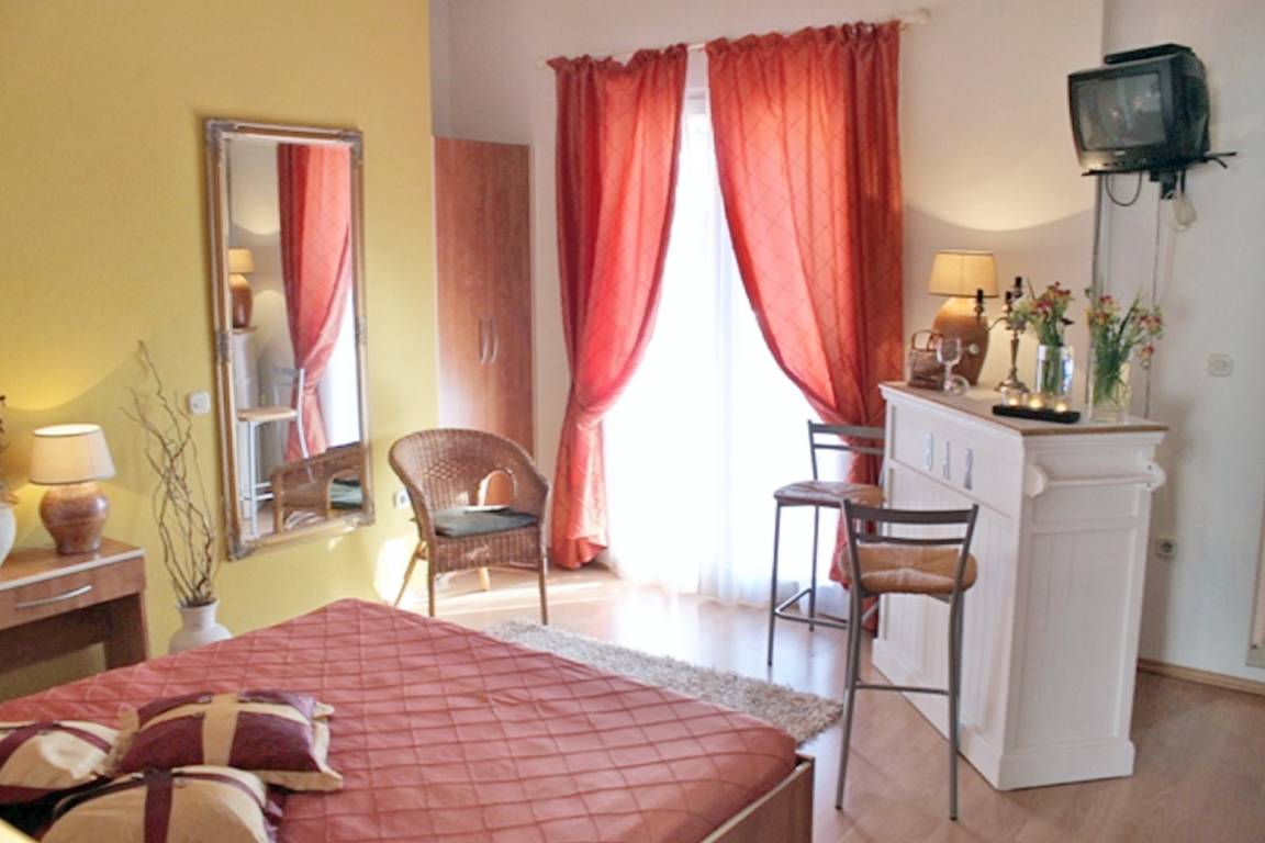 17 M² Studio Flat ∙ 1 Bedroom ∙ 2 Guests - Makarska