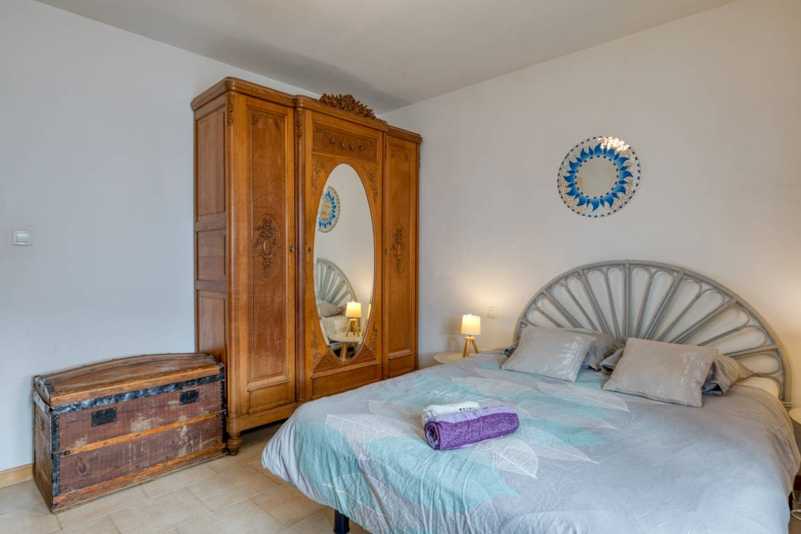 90 M² Maison De Vacances ∙ 4 Chambres ∙ 7 Personnes - Lunel