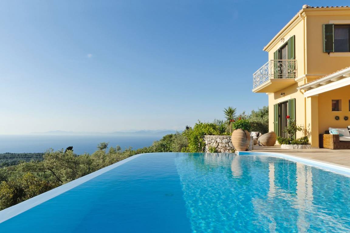 Villa ∙ 3 Bedrooms ∙ 7 Guests - Lefkada