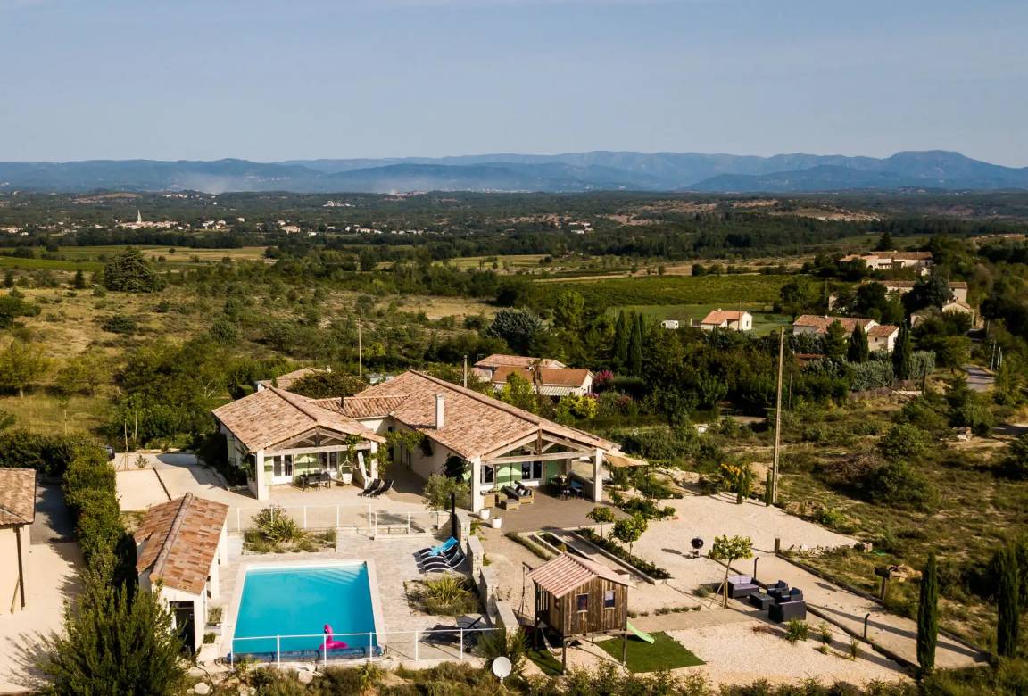 200 M² Maison De Vacances ∙ 5 Chambres ∙ 12 Personnes - Barjac