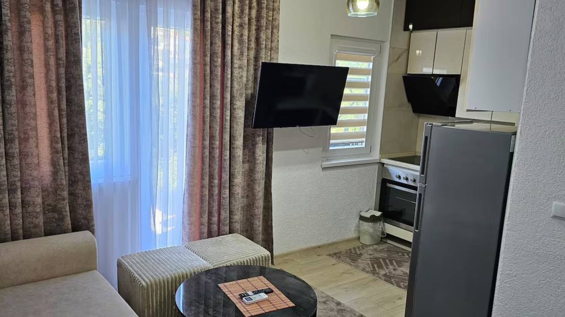 55 M² Apartamento ∙ 2 Habitaciones ∙ 4 Huéspedes - Sarajevo