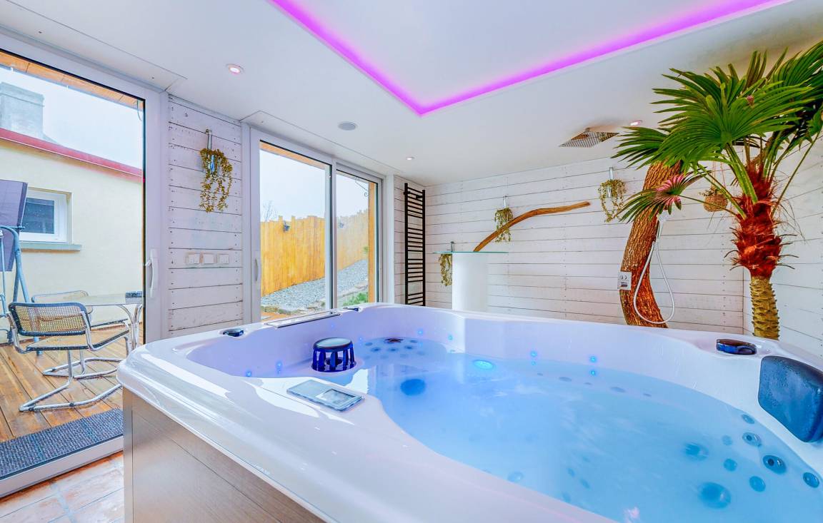 117 M² Maison De Vacances ∙ 3 Chambres ∙ 6 Personnes - Mayenne