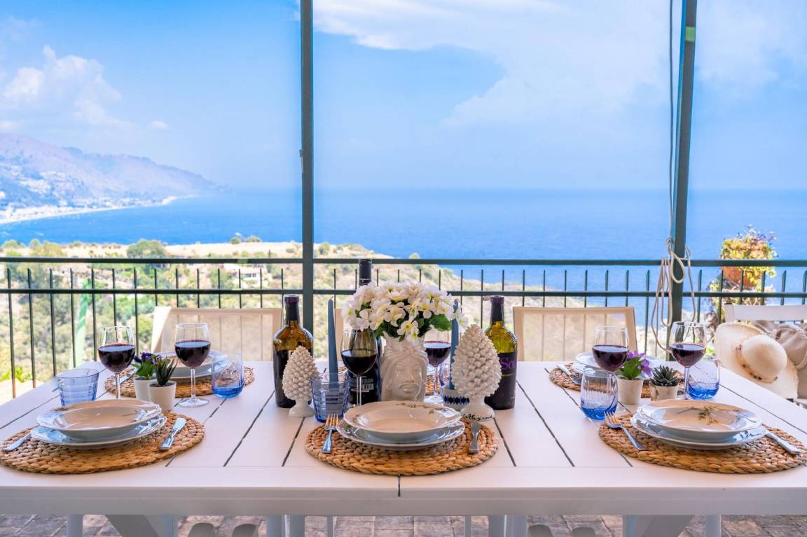 140 M² Casa Vacanza ∙ 3 Camere Da Letto ∙ 6 Ospiti - Taormina