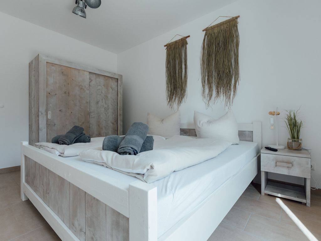 81 M² Apartment ∙ 2 Bedrooms ∙ 6 Guests - Potsdam