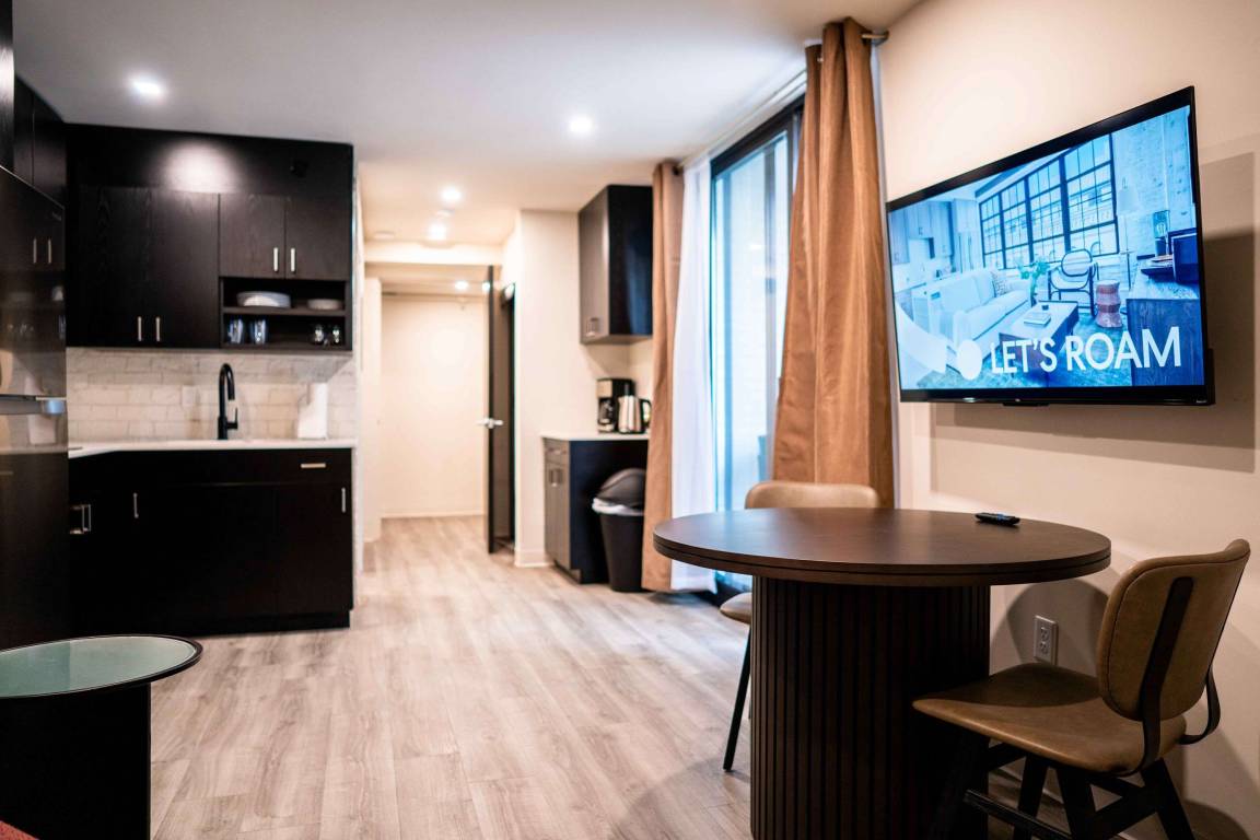 Apartment ∙ 1 Bedroom ∙ 4 Guests - Saint Paul, MN