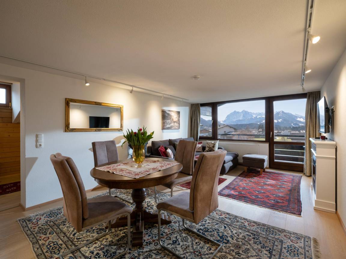 70 M² Ferienwohnung ∙ 2 Schlafzimmer ∙ 4 Gäste - Kössen