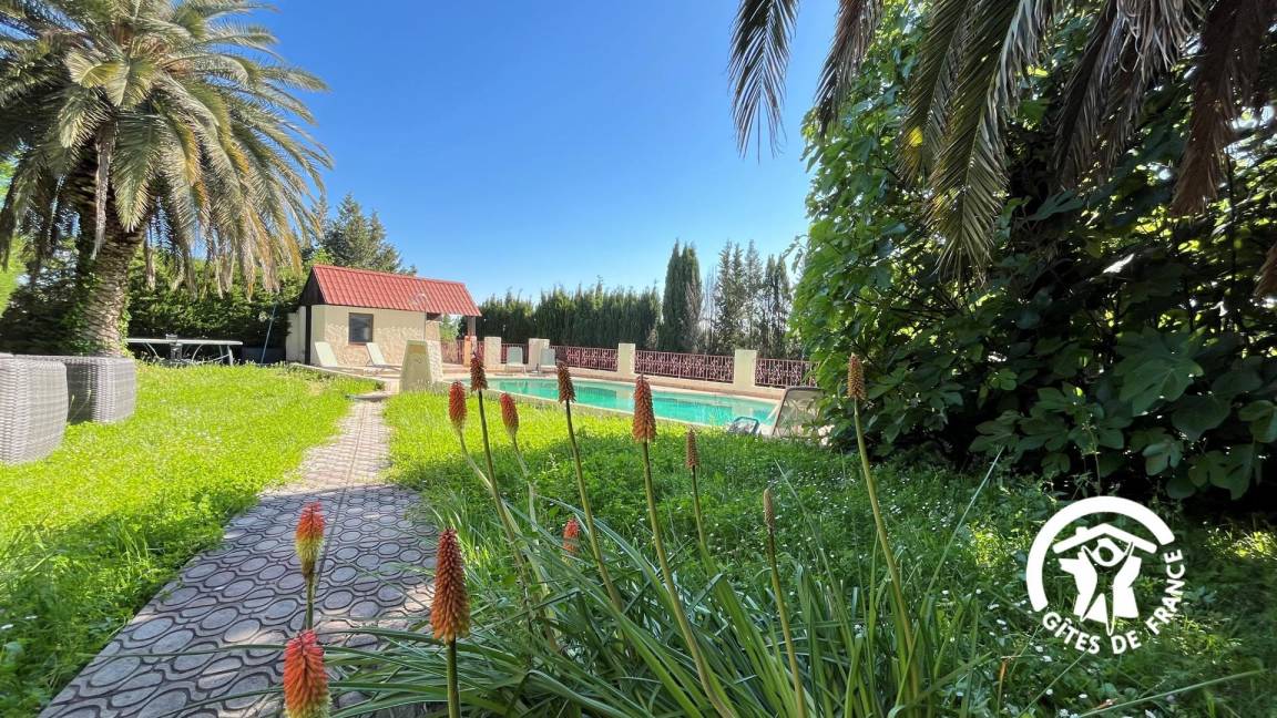 170 M² Gîte ∙ 5 Chambres ∙ 10 Personnes - Le Boulou