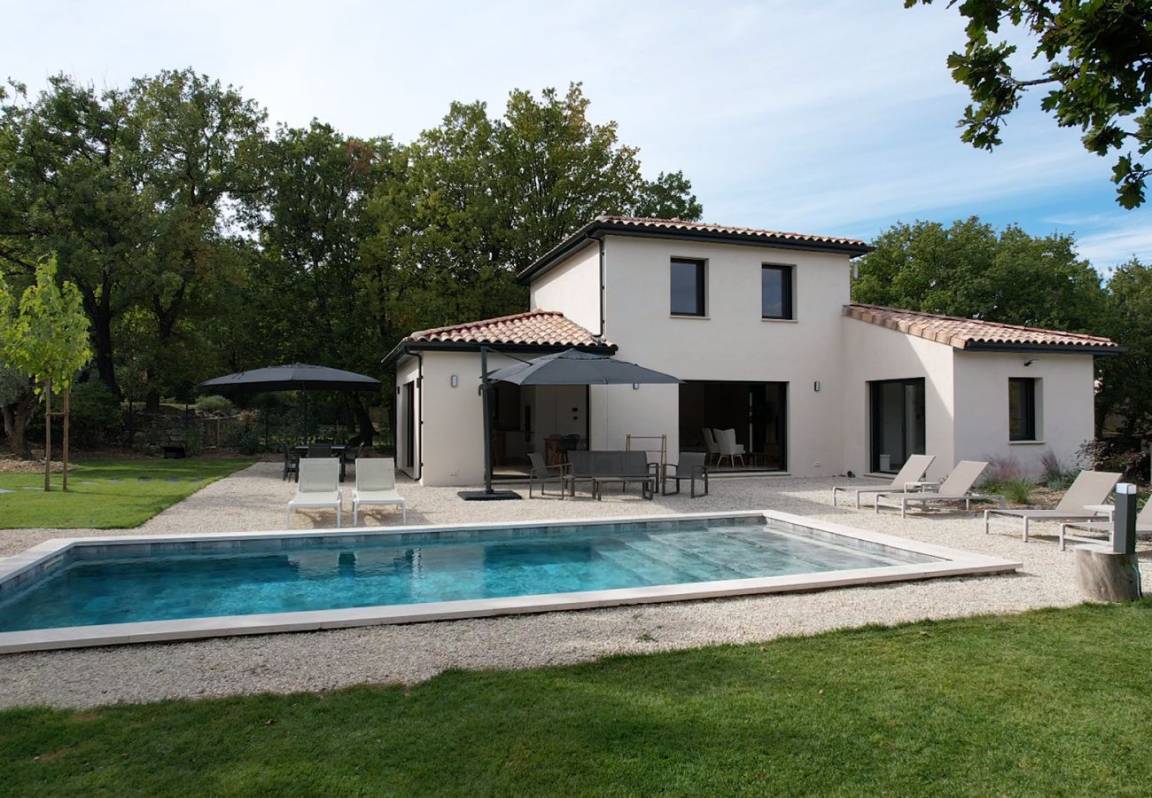 155 M² Villa ∙ 3 Chambres ∙ 8 Personnes - Carpentras