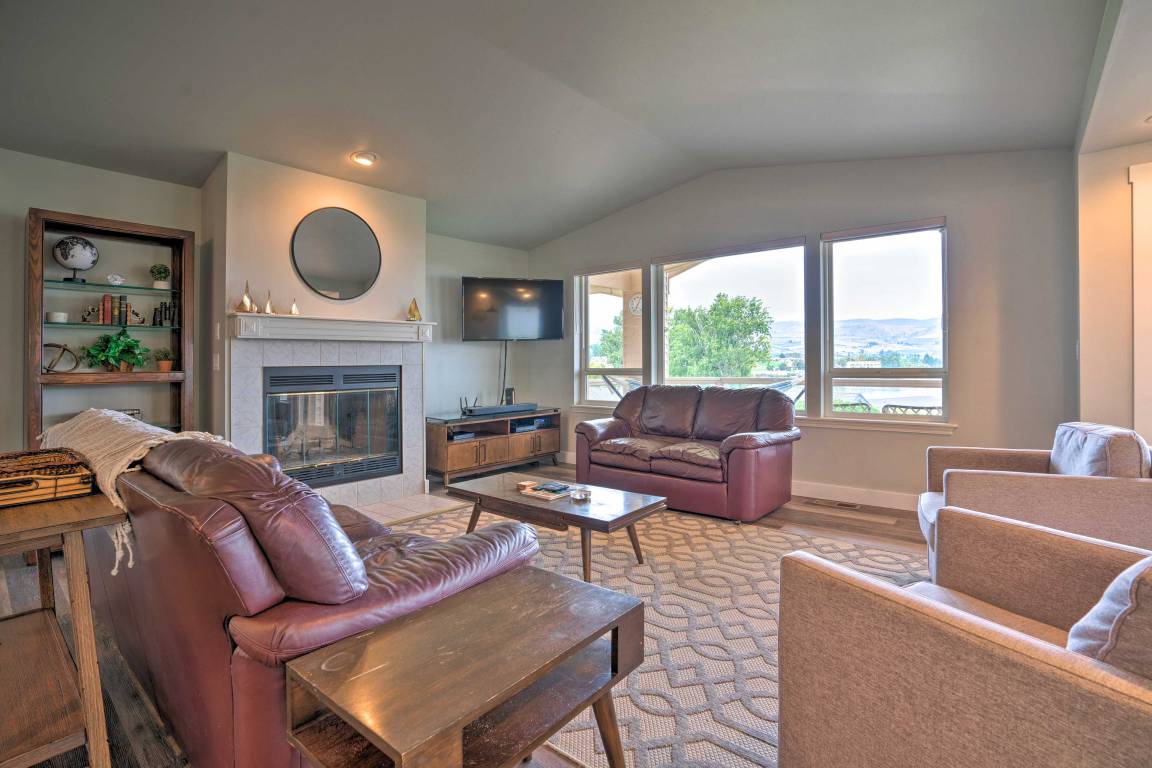 334 M² House ∙ 4 Bedrooms ∙ 12 Guests - Chelan, WA