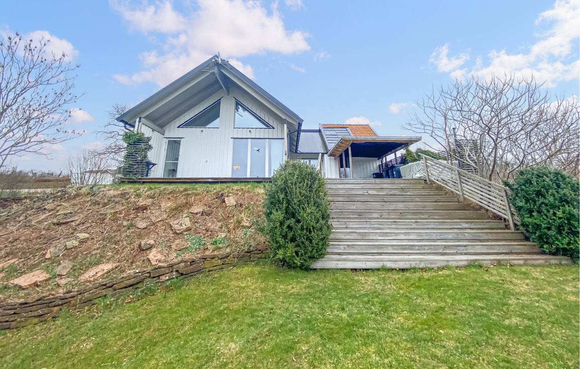 150 M² Huis ∙ 6 Slaapkamers ∙ 11 Gasten - Öland