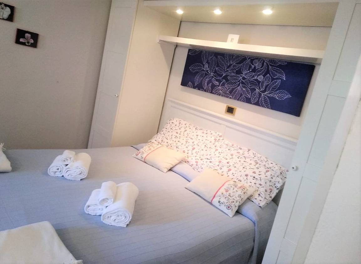 28 M² Appartement ∙ 1 Chambre ∙ 2 Personnes - Massa