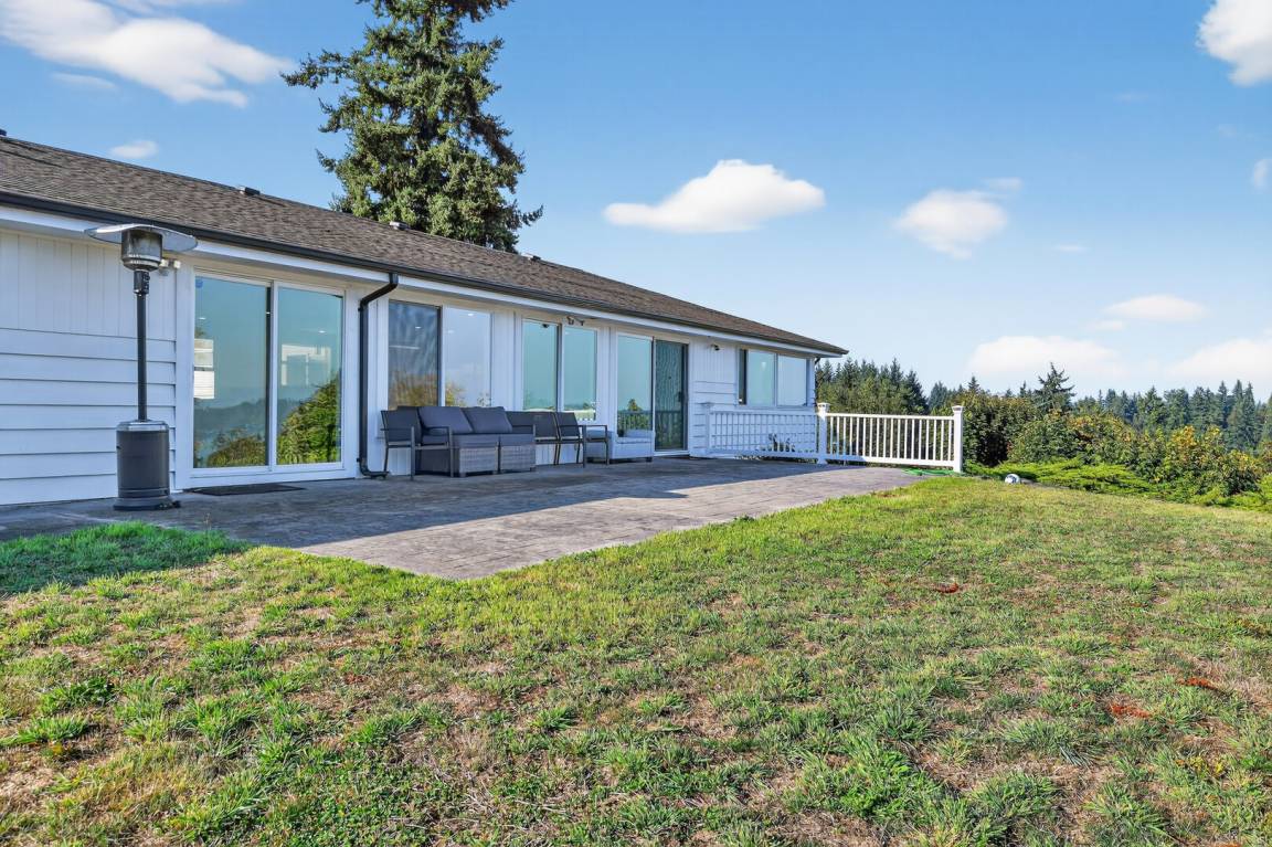 225 M² House ∙ 5 Bedrooms ∙ 8 Guests - Federal Way, WA