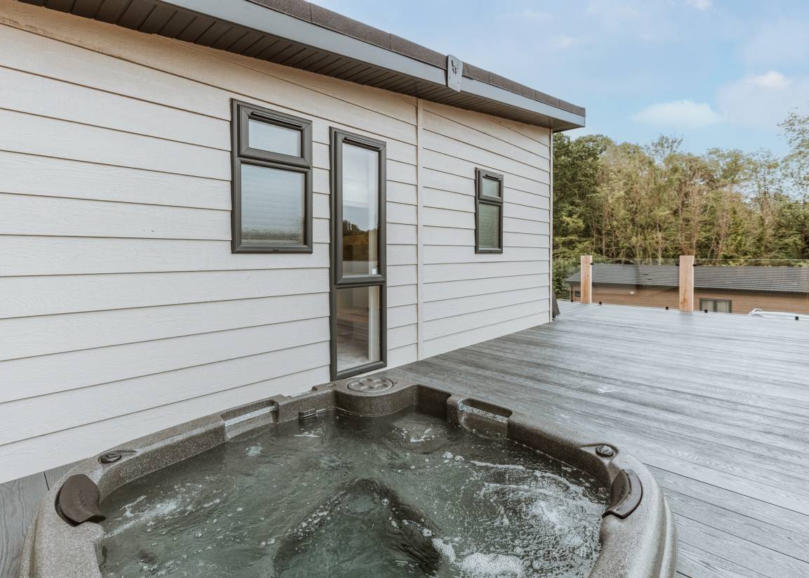 Chalet ∙ 3 Bedrooms ∙ 6 Guests - Shropshire