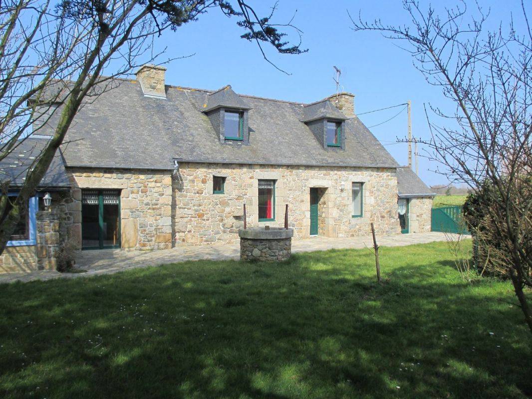 88 M² Gîte ∙ 3 Chambres ∙ 6 Personnes - Plougrescant