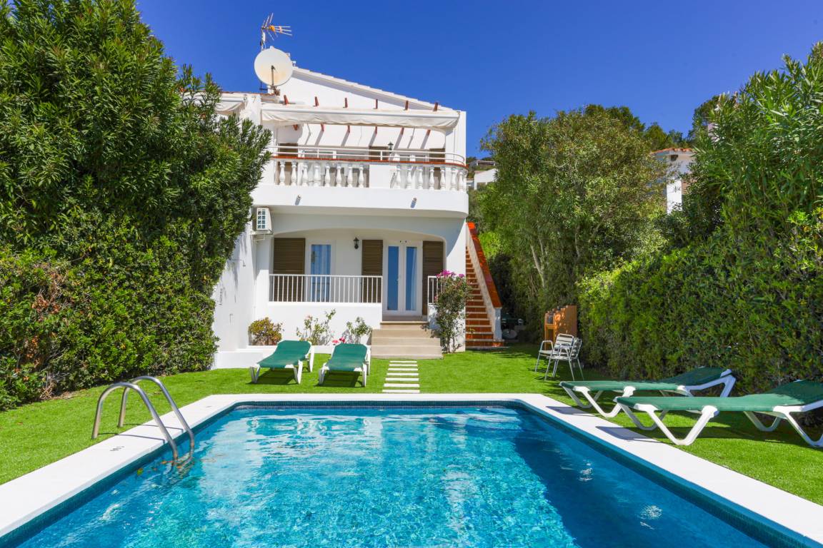 140 M² Villa ∙ 3 Bedrooms ∙ 2 Guests - Alaior