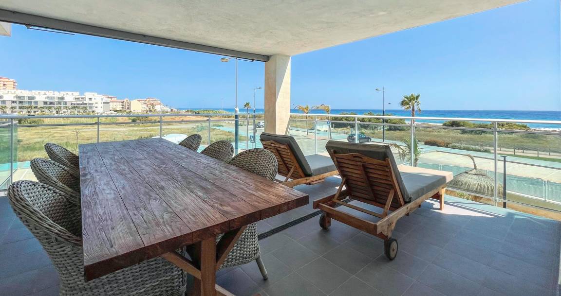 95 M² Apartment ∙ 3 Bedrooms ∙ 6 Guests - Torrox