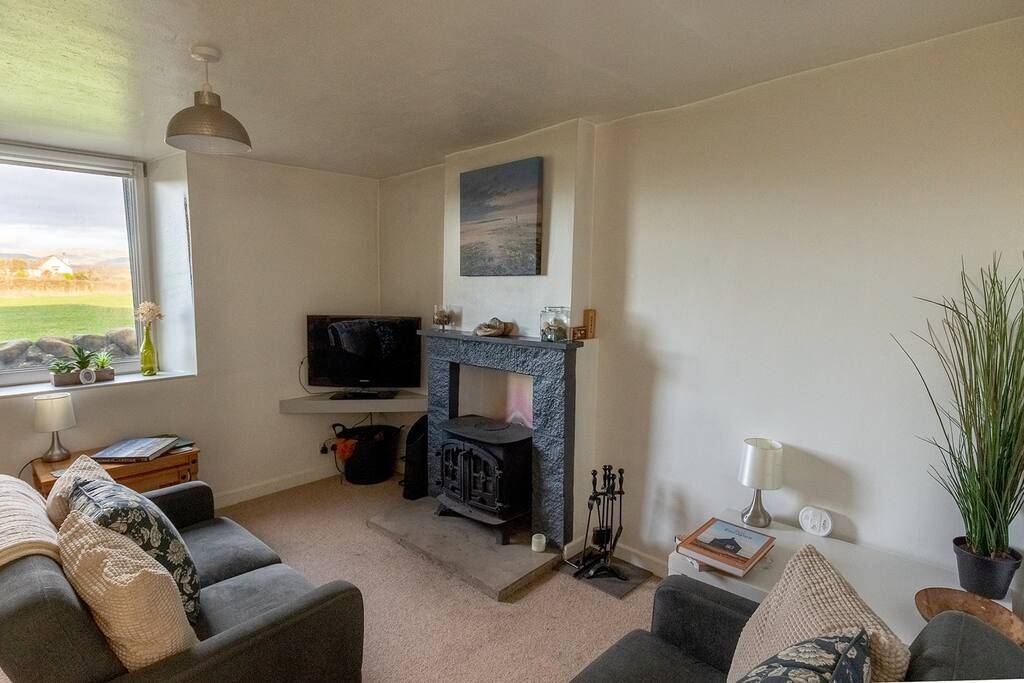 House ∙ 2 Bedrooms ∙ 4 Guests - Ravenglass