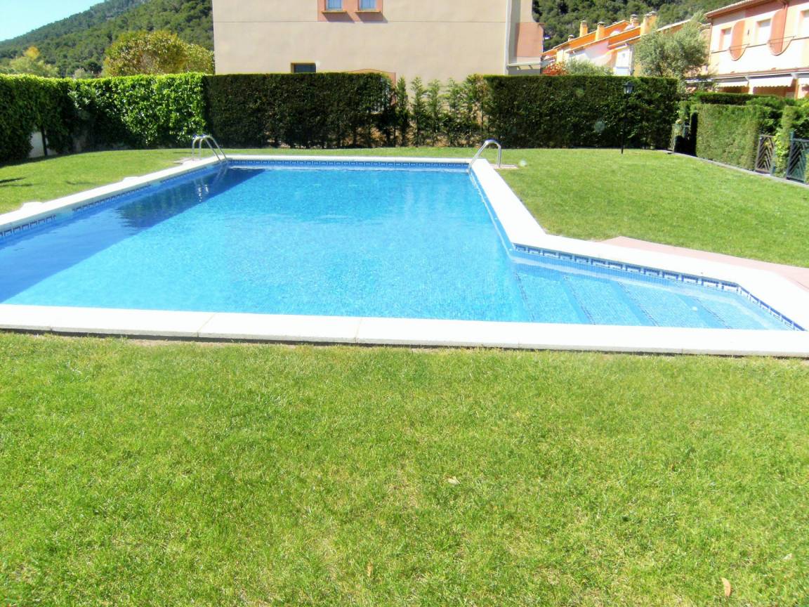 70 M² House ∙ 2 Bedrooms ∙ 5 Guests - Pals