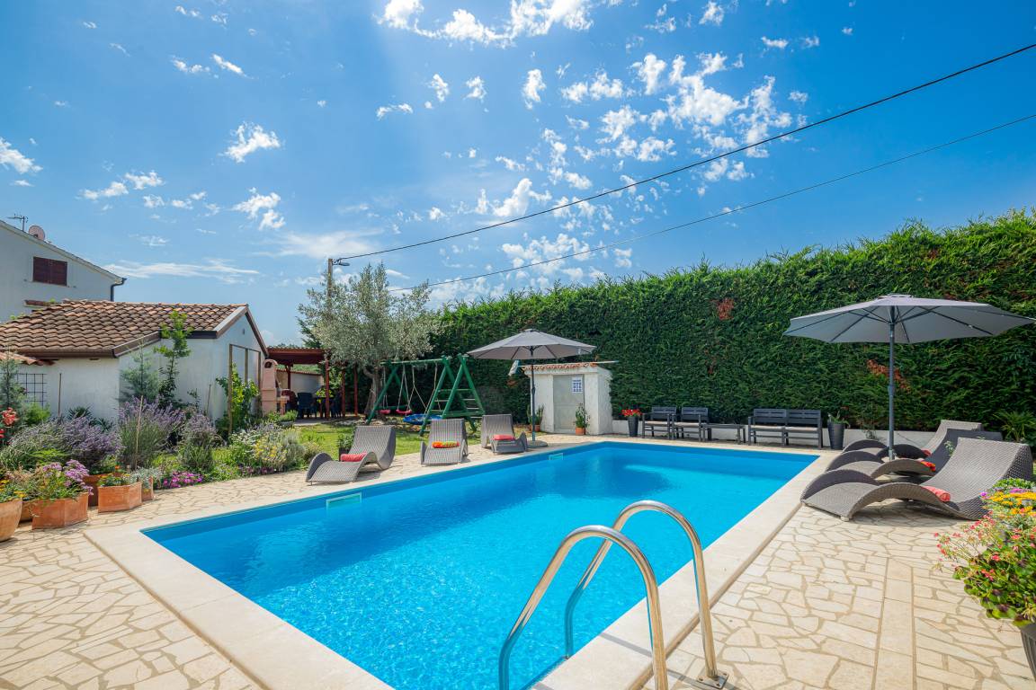 160 M² Villa ∙ 3 Habitaciones ∙ 6 Huéspedes - Vrsar