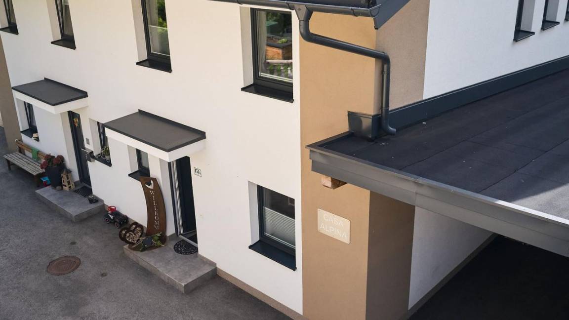 100 M² Ferienhaus ∙ 4 Schlafzimmer ∙ 10 Gäste - Bischofshofen