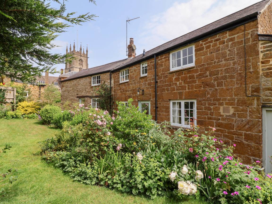 Cottage ∙ 3 Bedrooms ∙ 6 Guests - Chipping Norton