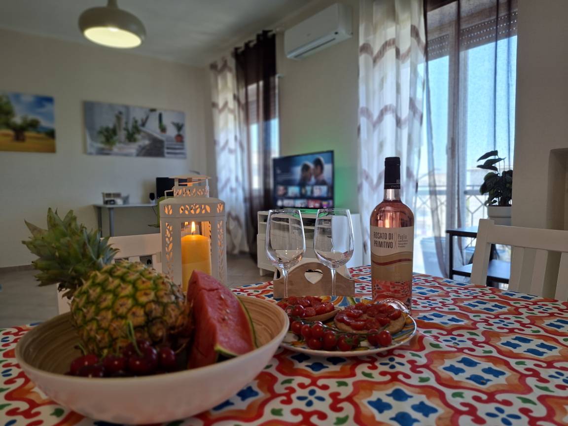 74 M² Apartment ∙ 1 Bedroom ∙ 4 Guests - Brindisi