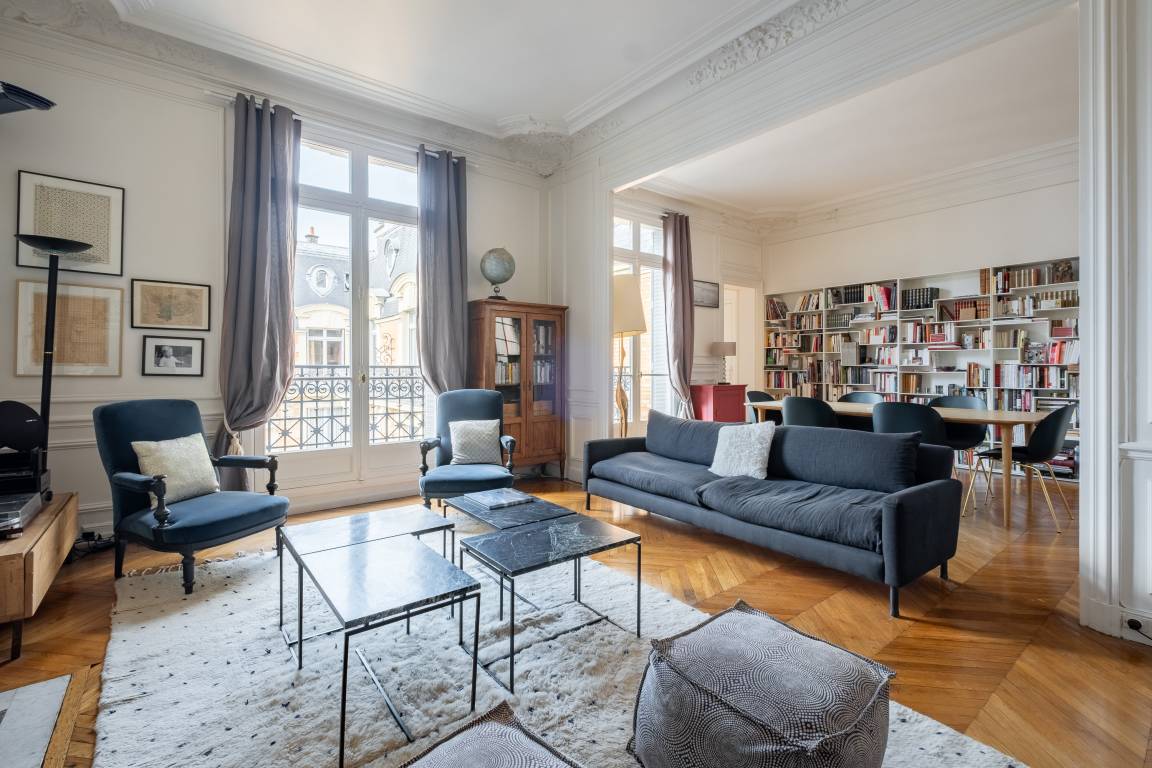 133 M² Appartement ∙ 3 Chambres ∙ 5 Personnes - Gare Saint-Lazare - Paris