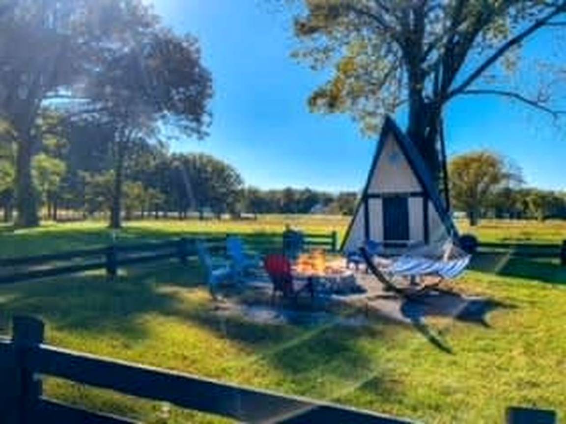 Cabin ∙ 1 Bedroom ∙ 6 Guests - Gallatin, TN