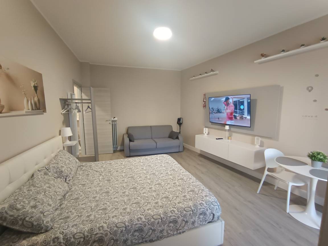 43 M² Apartamento ∙ 1 Habitación ∙ 4 Huéspedes - Monza