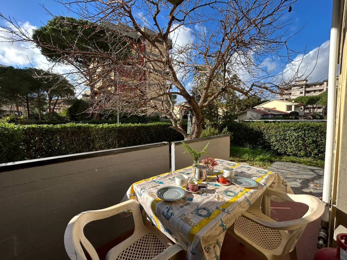 40 M² Apartment ∙ 1 Bedroom ∙ 5 Guests - Follonica