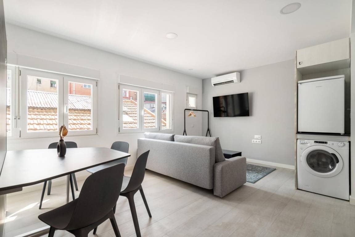 40 M² Apartamento ∙ 4 Huéspedes - Getafe