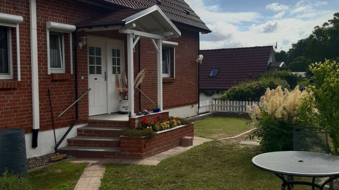 Ferienwohnung ∙ 1 Schlafzimmer ∙ 2 Gäste - Feldberger Seenlandschaft