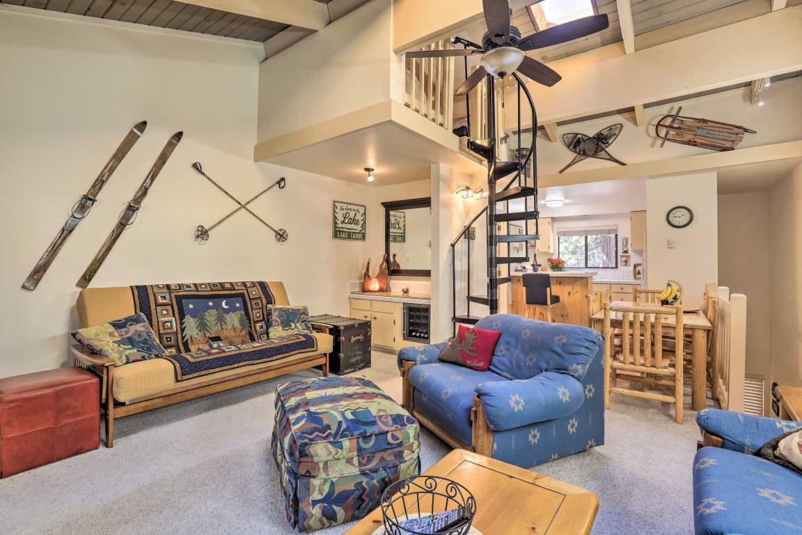 107 M² Apartment ∙ 2 Bedrooms ∙ 6 Guests - Carson City, NV