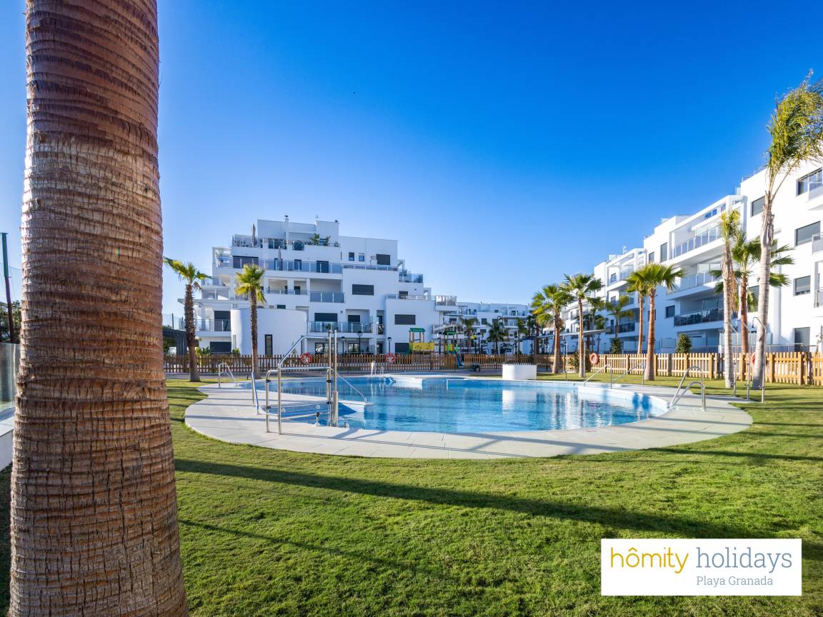 101 M² Apartamento ∙ 2 Habitaciones ∙ 4 Huéspedes - Motril