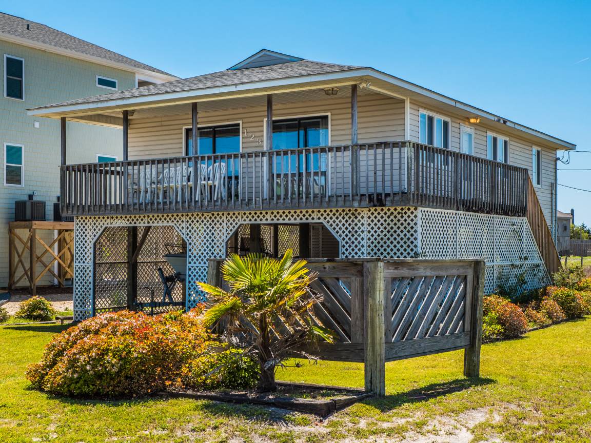 104 M² House ∙ 3 Bedrooms ∙ 6 Guests - Topsail Beach, NC