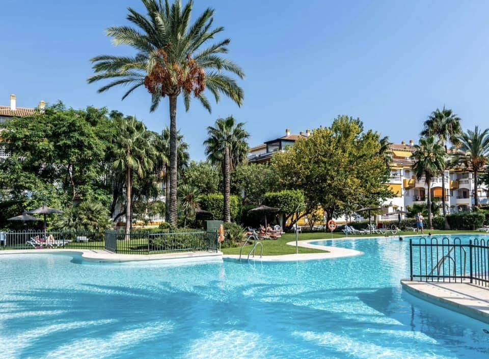 110 M² Apartment ∙ 2 Bedrooms ∙ 4 Guests - Marbella